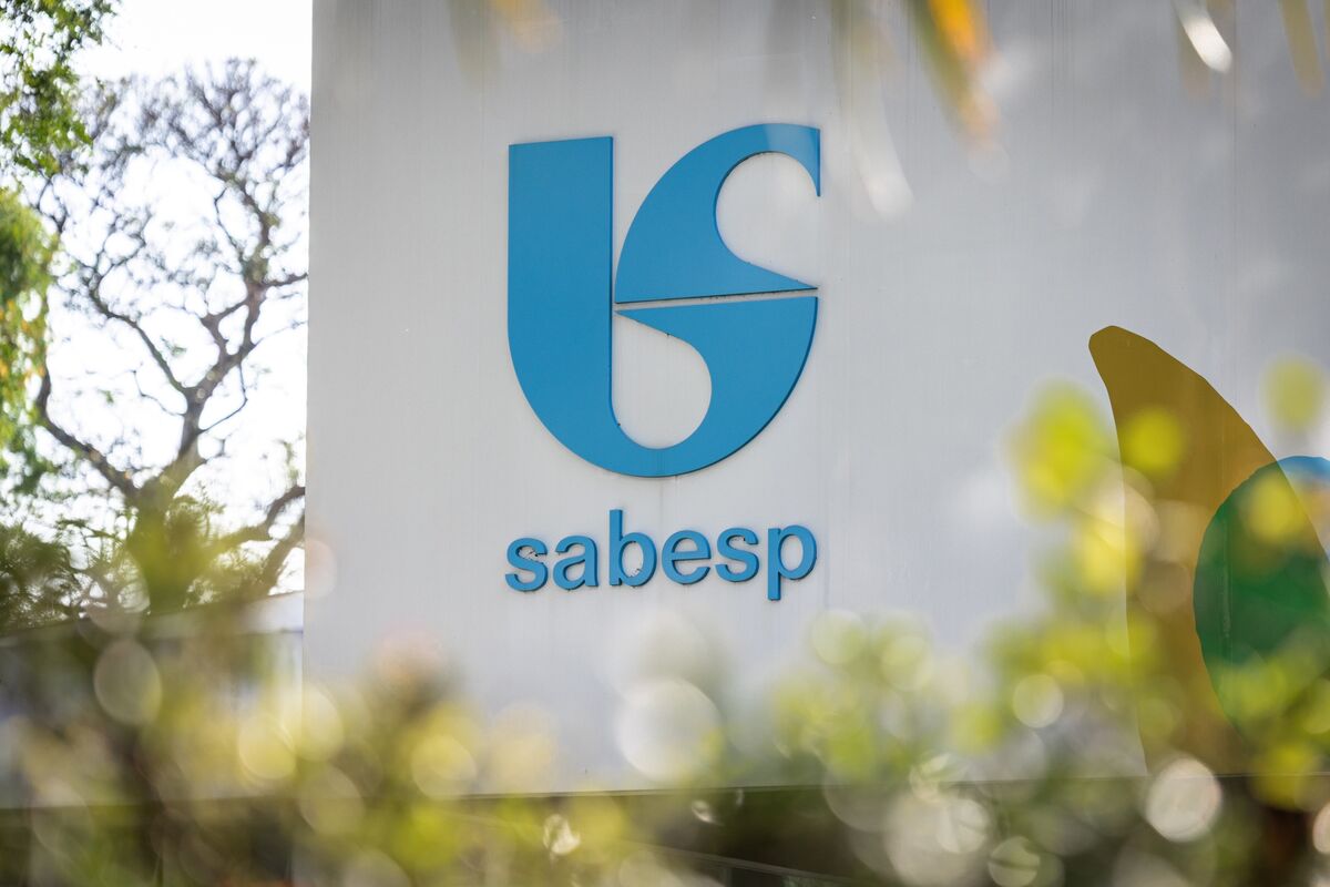 Sabesp (SBSP3) contrata Bradesco para preparar oferta por Copasa, dizem ...