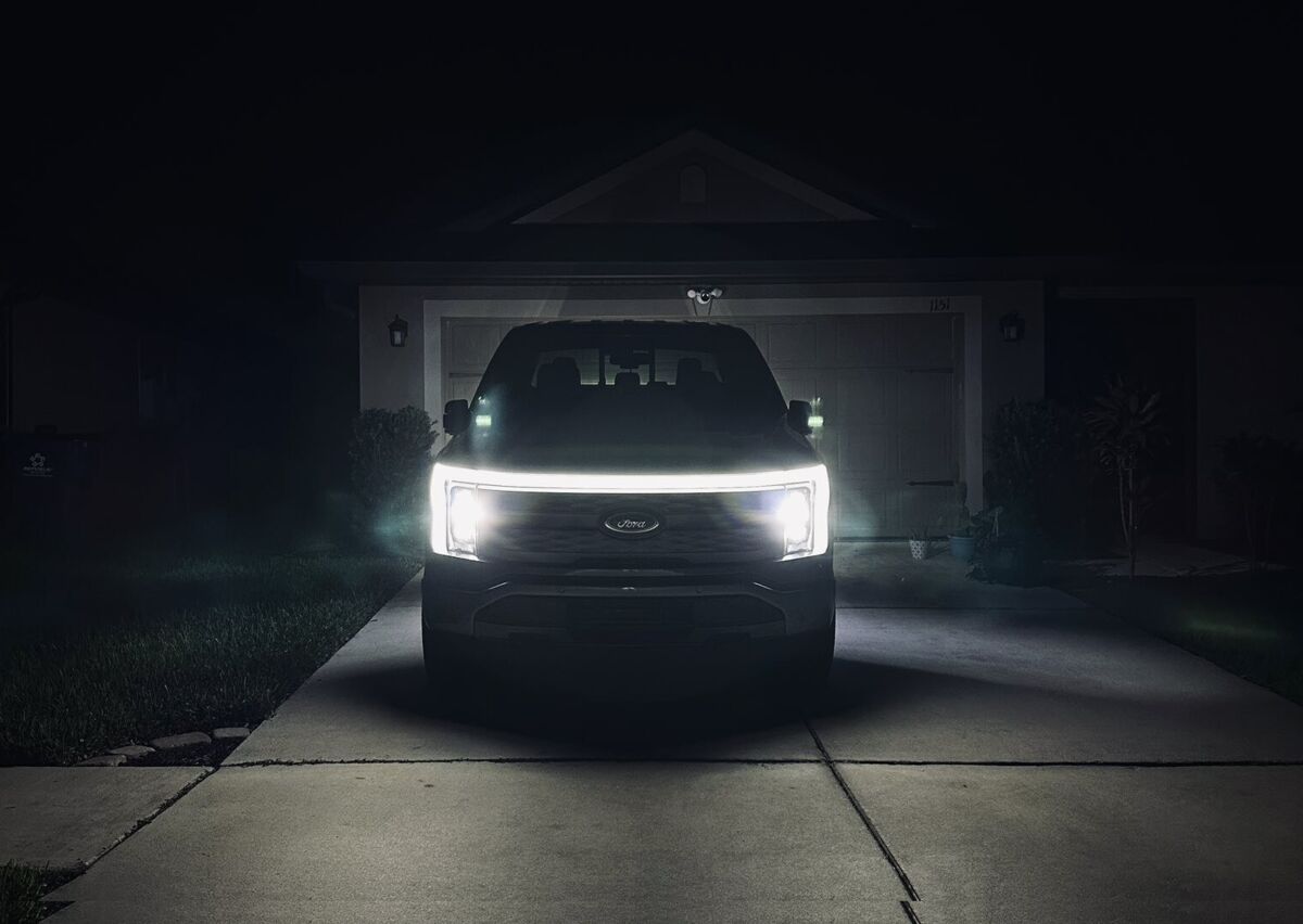 How Electric Cars Can Provide Backup Power in Emergencies - Bloomberg