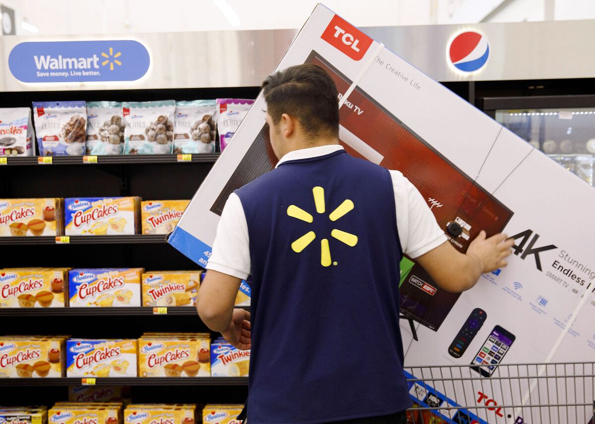 Walmart Bounces Back With Best Sales in More Than a Decade - Bloomberg