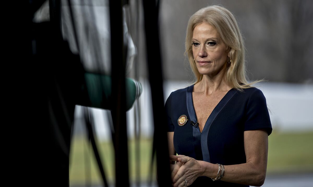 Trump Says He’s Not Going to Fire Kellyanne Conway - Bloomberg Trump Says He’s Not Going to Fire Kellyanne Conway - Bloomberg