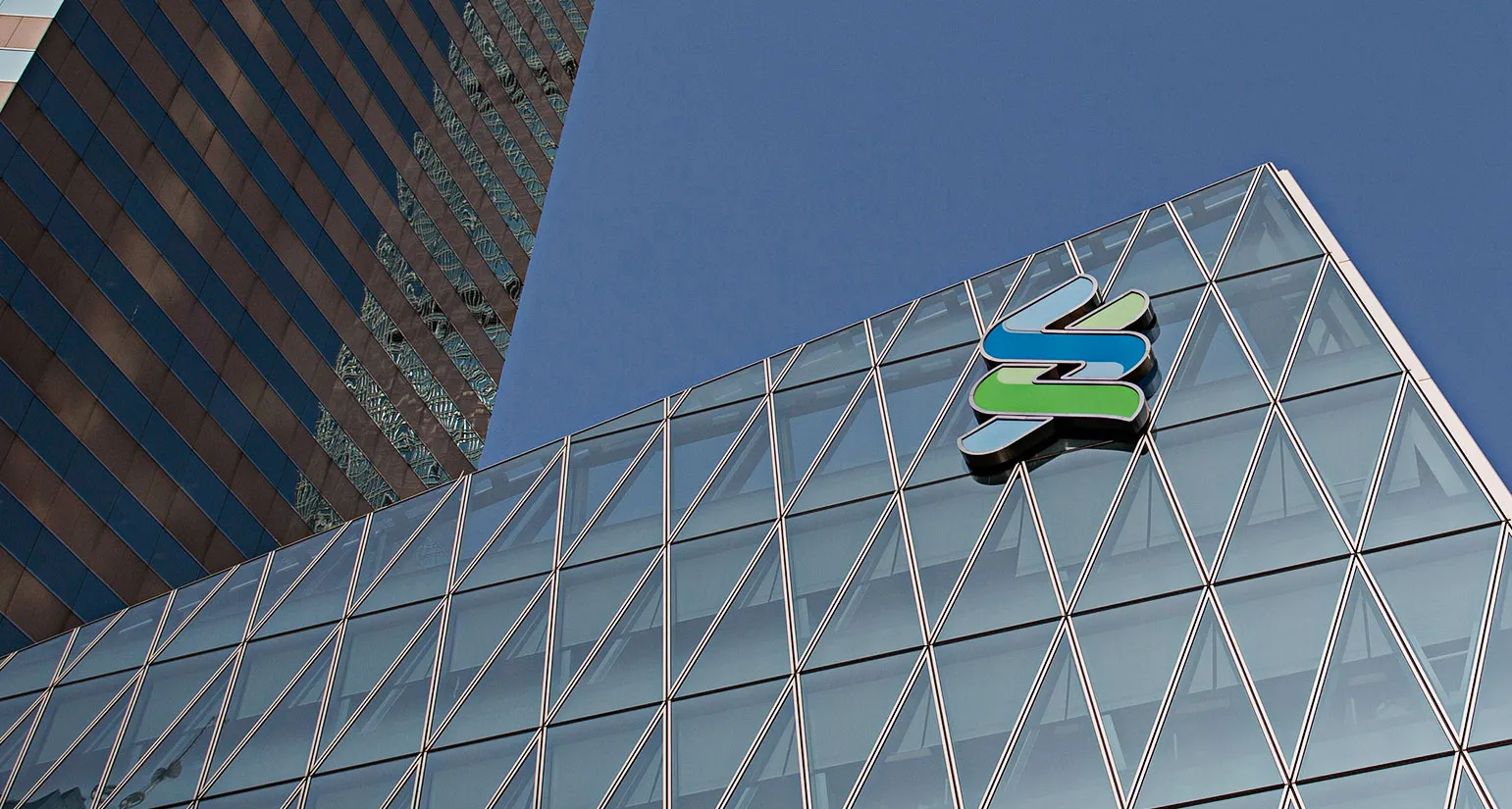 Standard Chartered Capital Gap Seen Overshadowing Winters Debut - Bloomberg