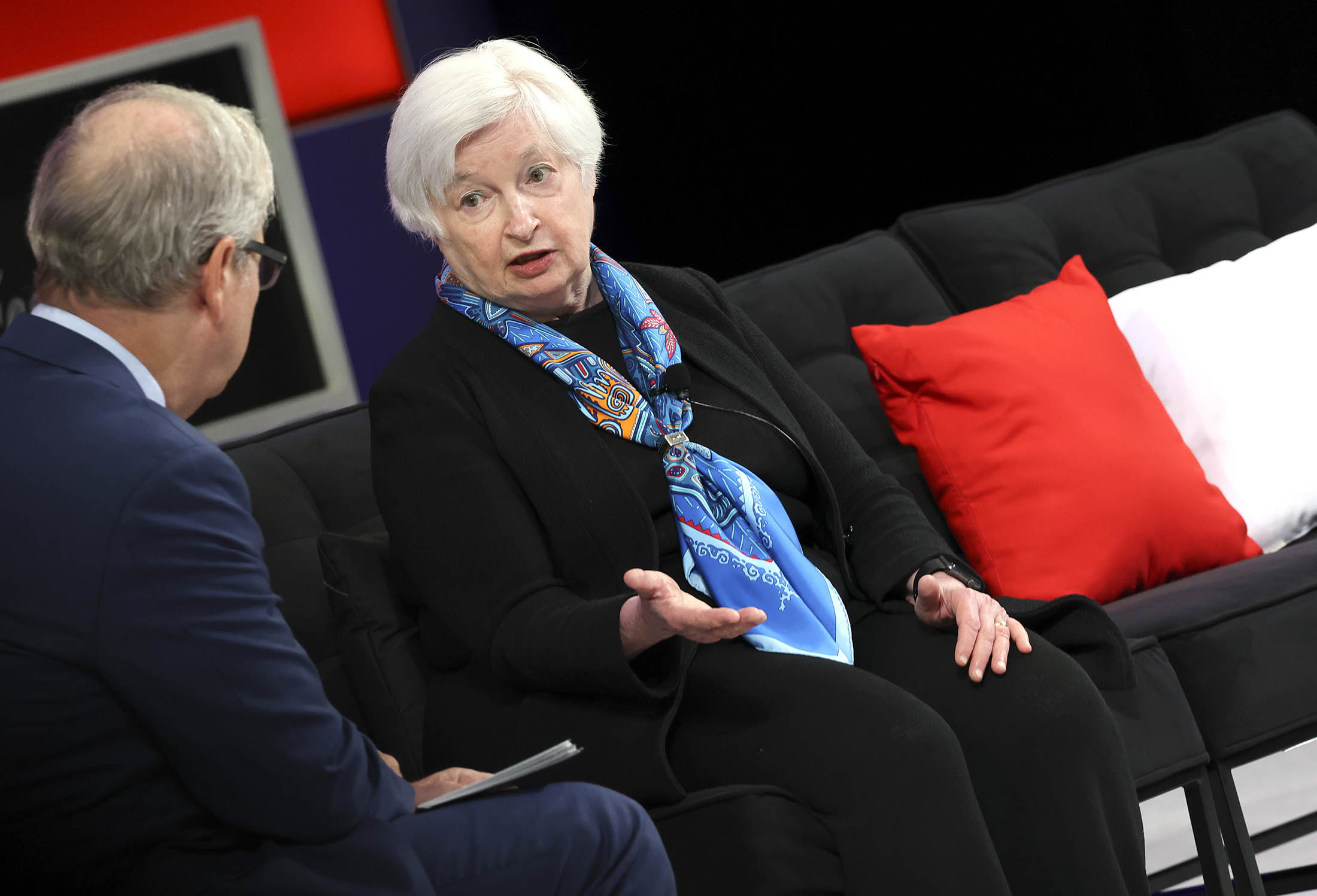Janet Yellen Sees Path for Cooler Prices Without Jump in Jobless Rate ...