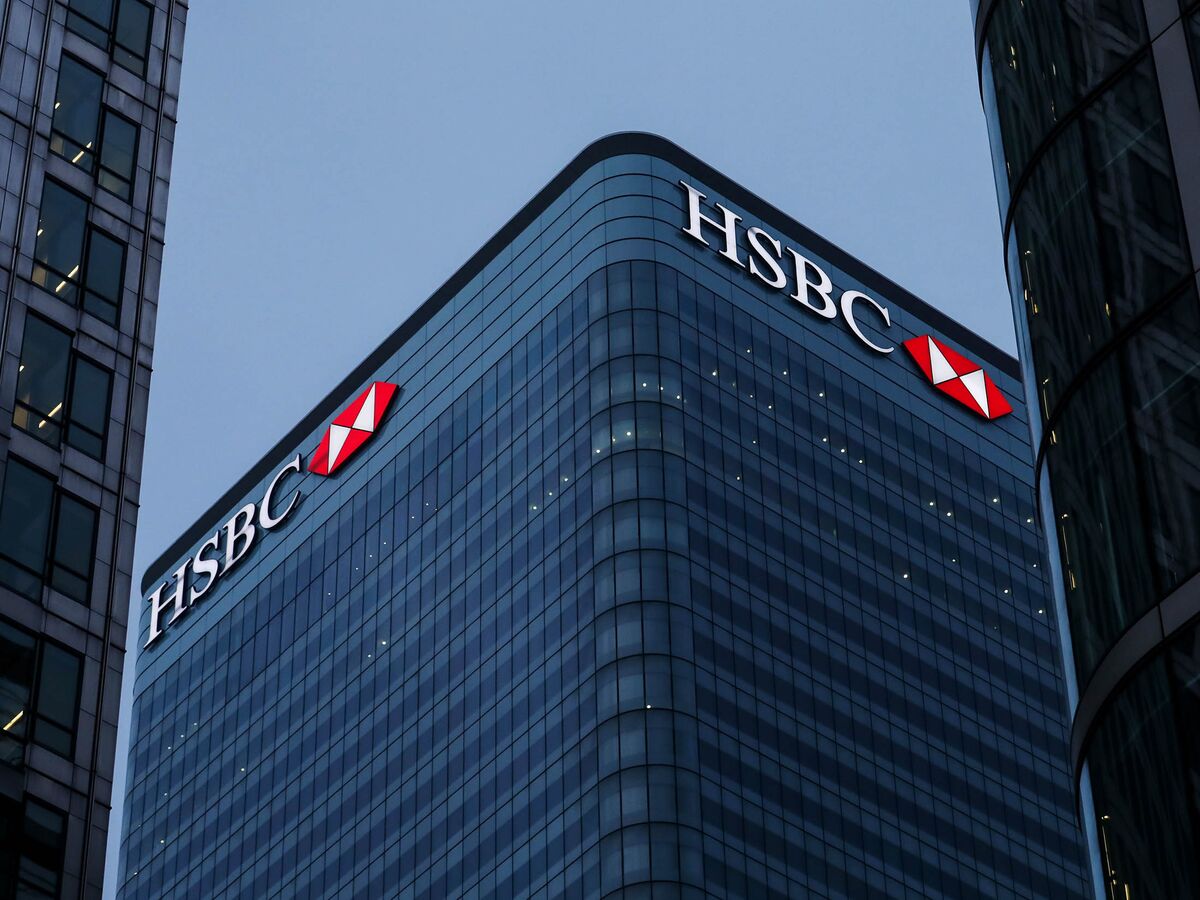 HSBC Resuscitates Plan to Cut 35,000 Jobs to Boost Growth - Bloomberg