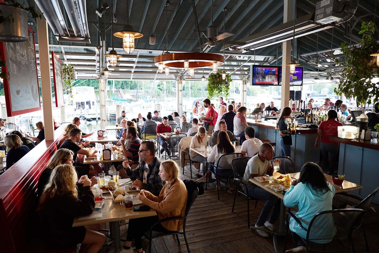 The Future of Restaurants After Covid: Big Challenges, Changes to ...