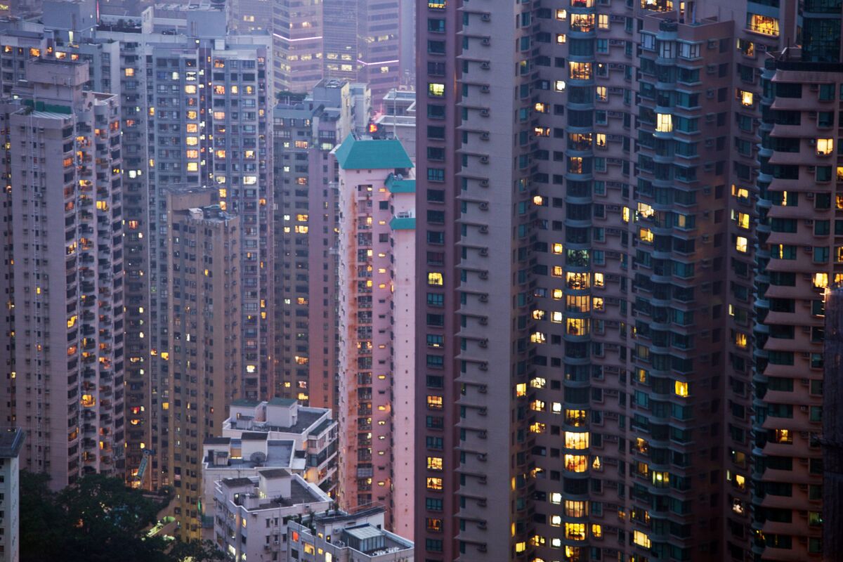 Hong Kong Home Owners Now a Minority as Prices Keep on Rising - Bloomberg
