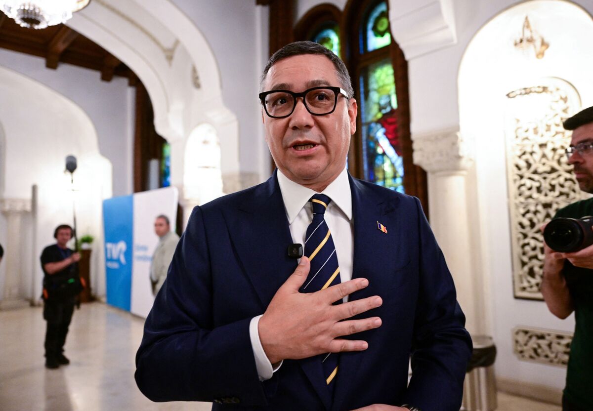 Romania Election: Victor Ponta Brandishes Trump Messaging in Presidency ...