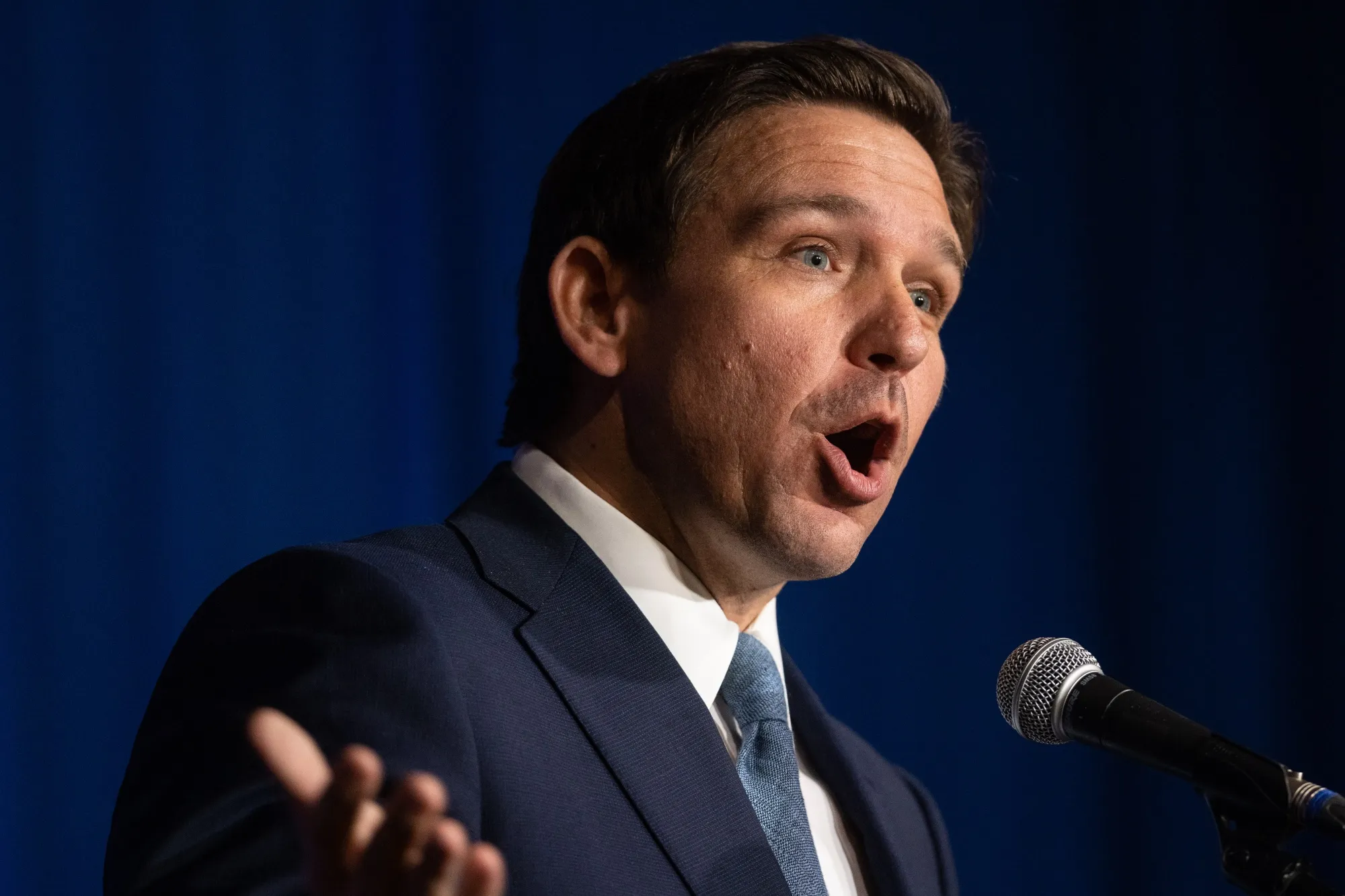 Disney Embraces Its Role as Hero to DeSantis’s Villain - Bloomberg