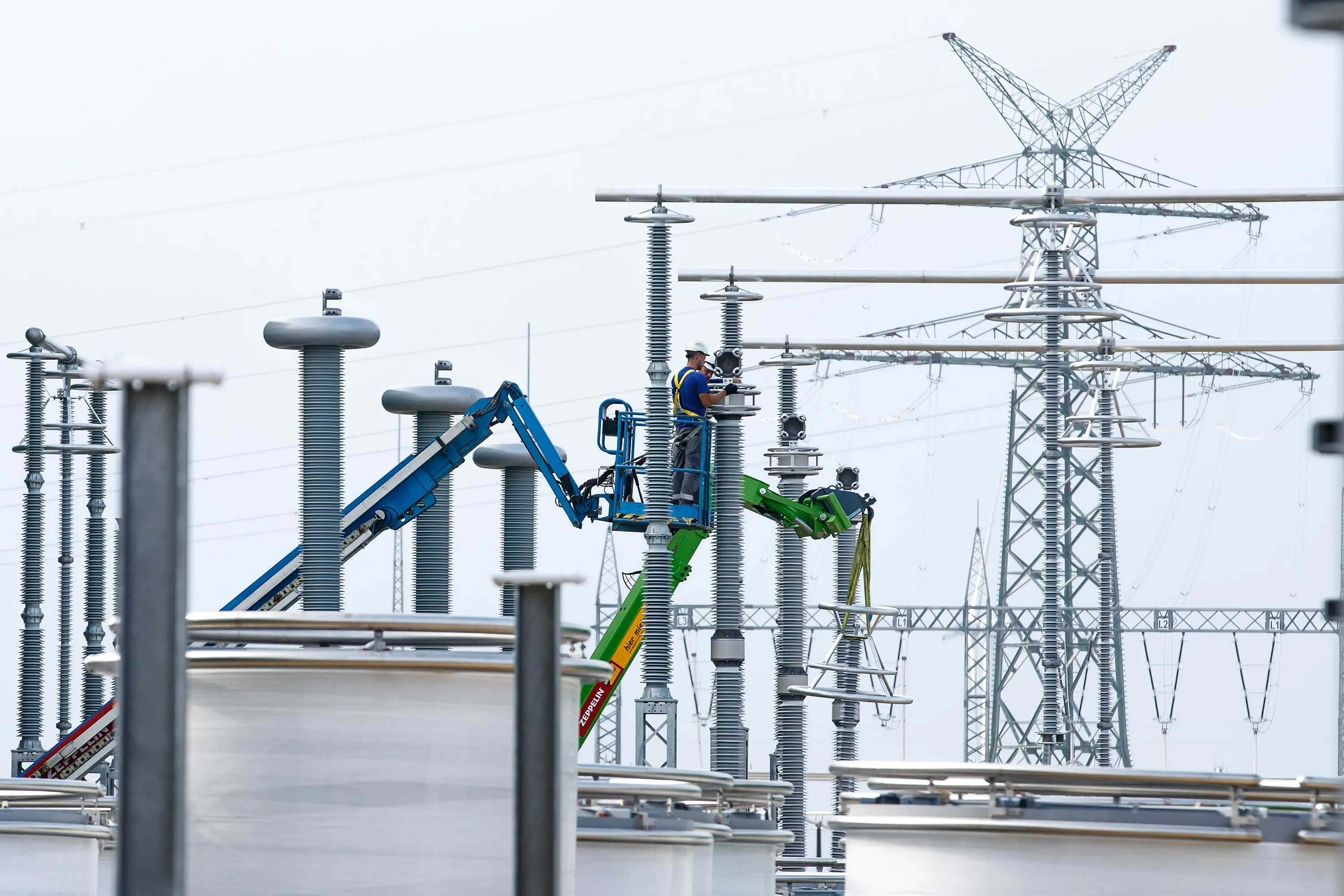 Dutch, German Governments Said to Be Near Tennet Grid Deal - Bloomberg