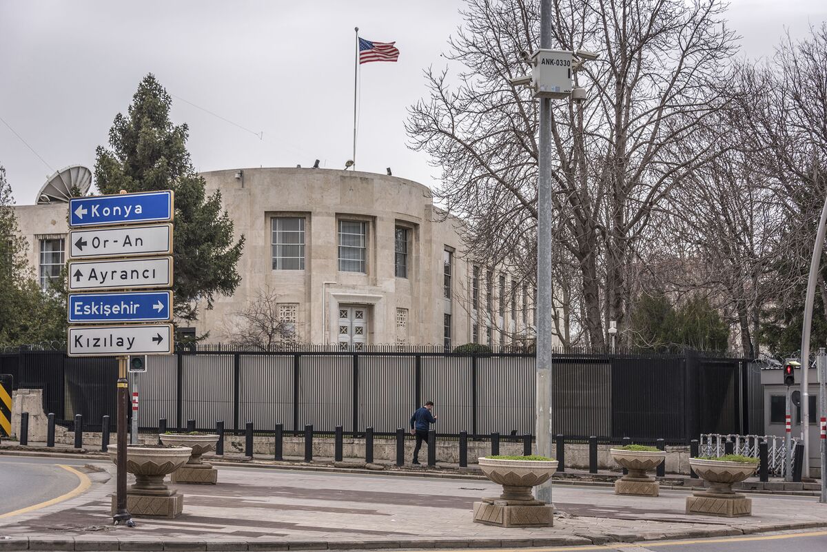 Shots Fired at Gate of U.S. Embassy in Turkey, None Hurt - Bloomberg