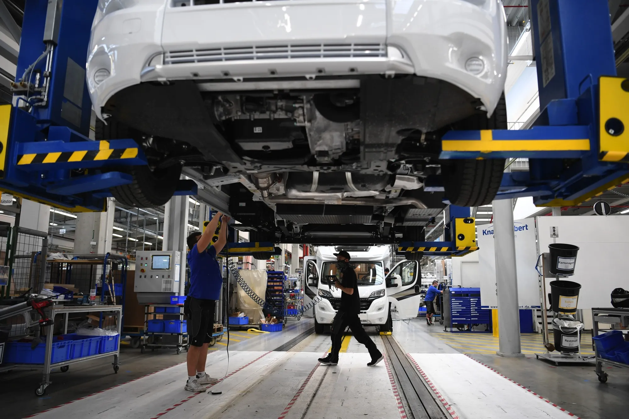 IMF Urges Germany to Keep Economy on Pandemic Support - Bloomberg