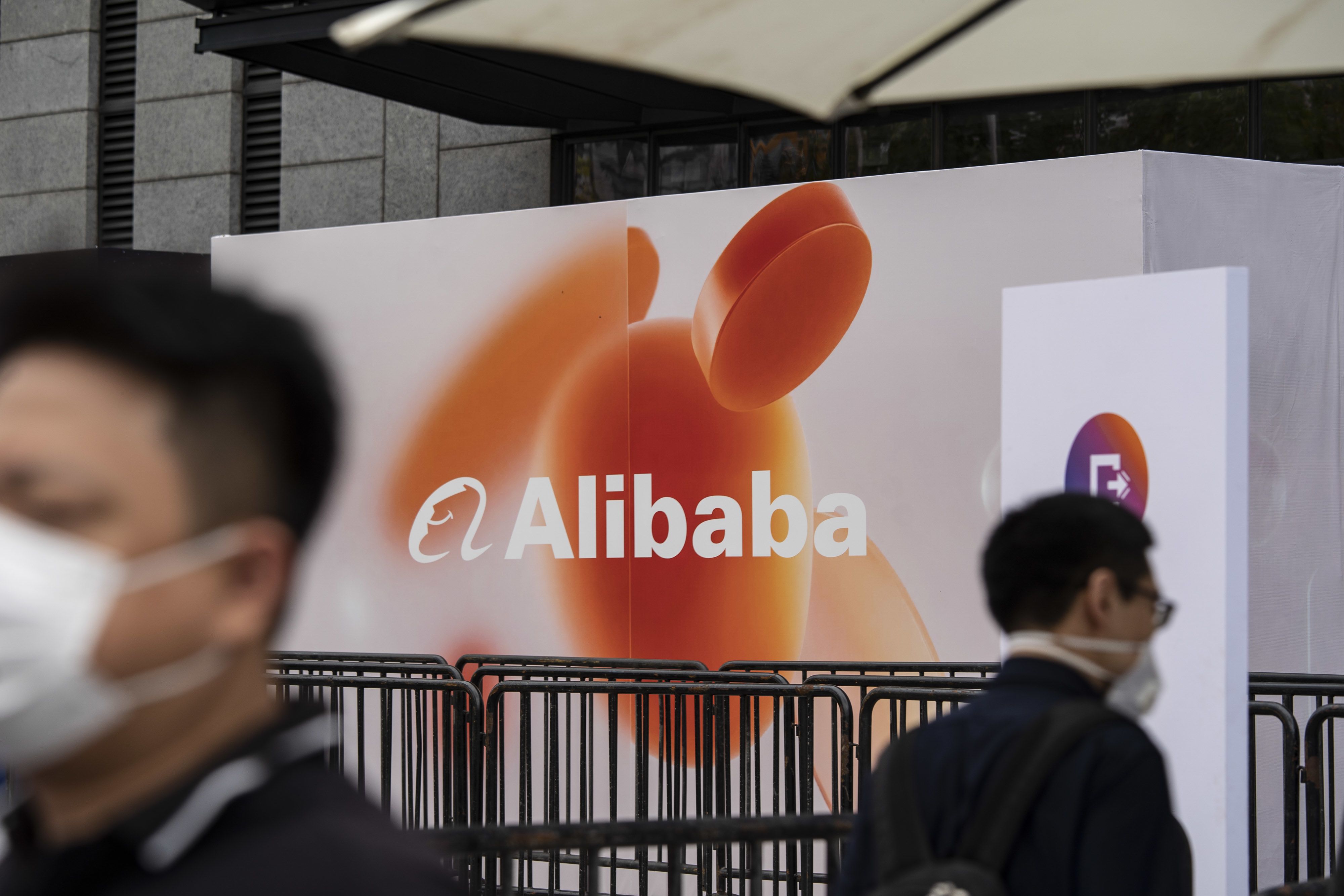 Watch The Story Behind Alibaba - Bloomberg