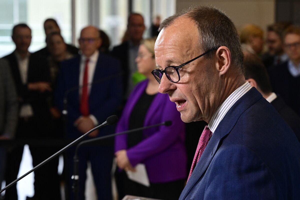 ドイツ、野党CDU・CSUが支持率32.3％でリード維持－世論調査 - Bloomberg