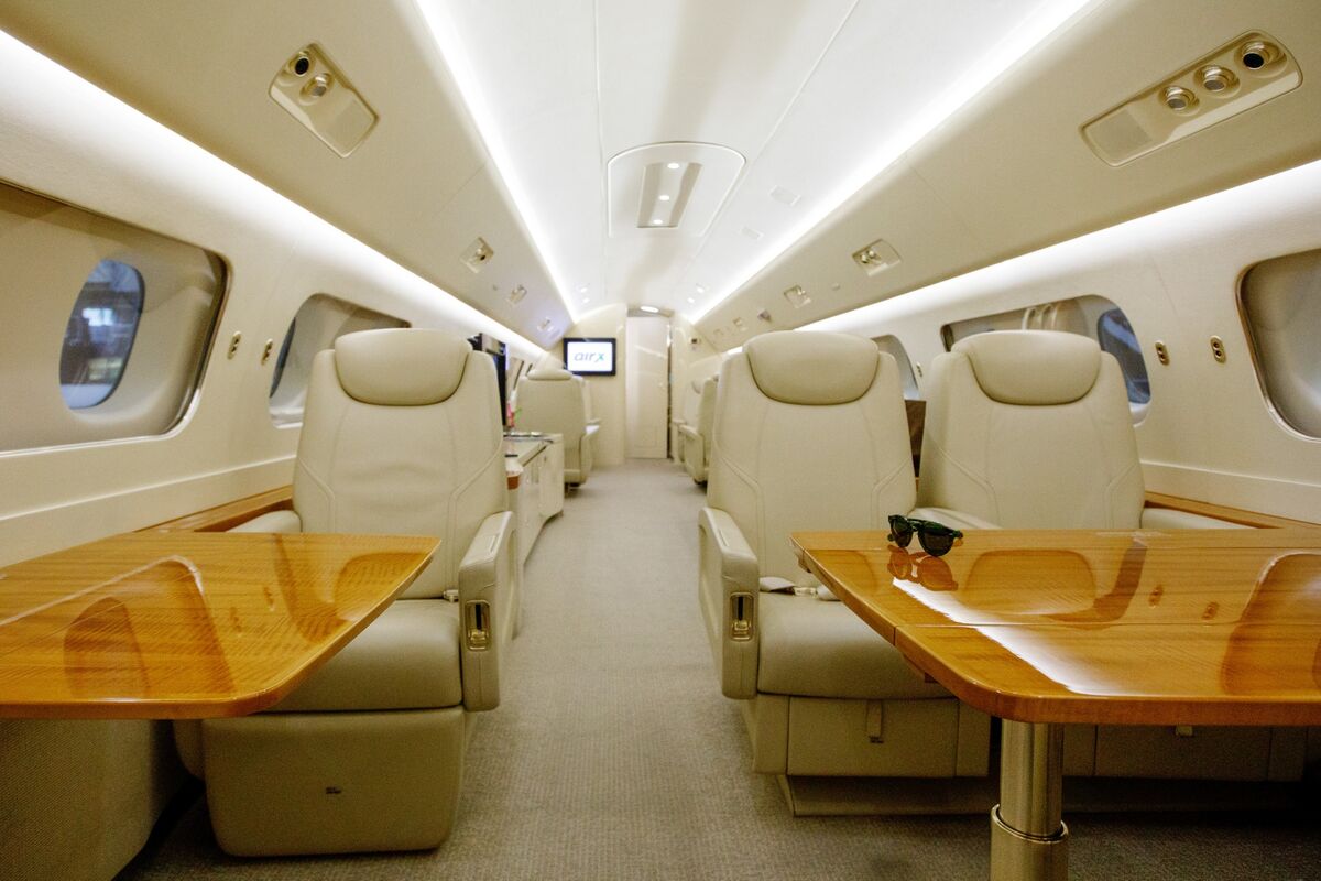 Private Jets: Rich People in Japan Are Turning to Them to Avoid Airport ...