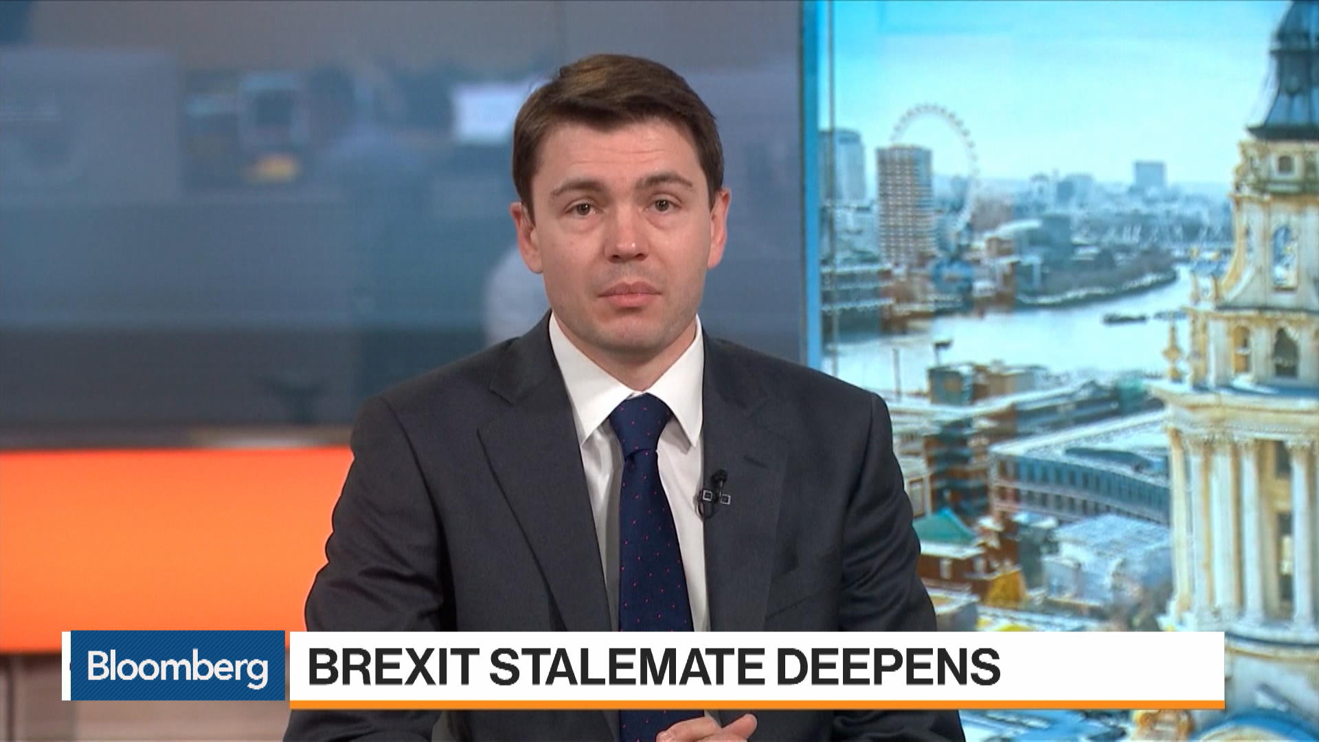 Watch Sterling Complacent Amid Growing Brexit Uncertainty, Jones Says ...