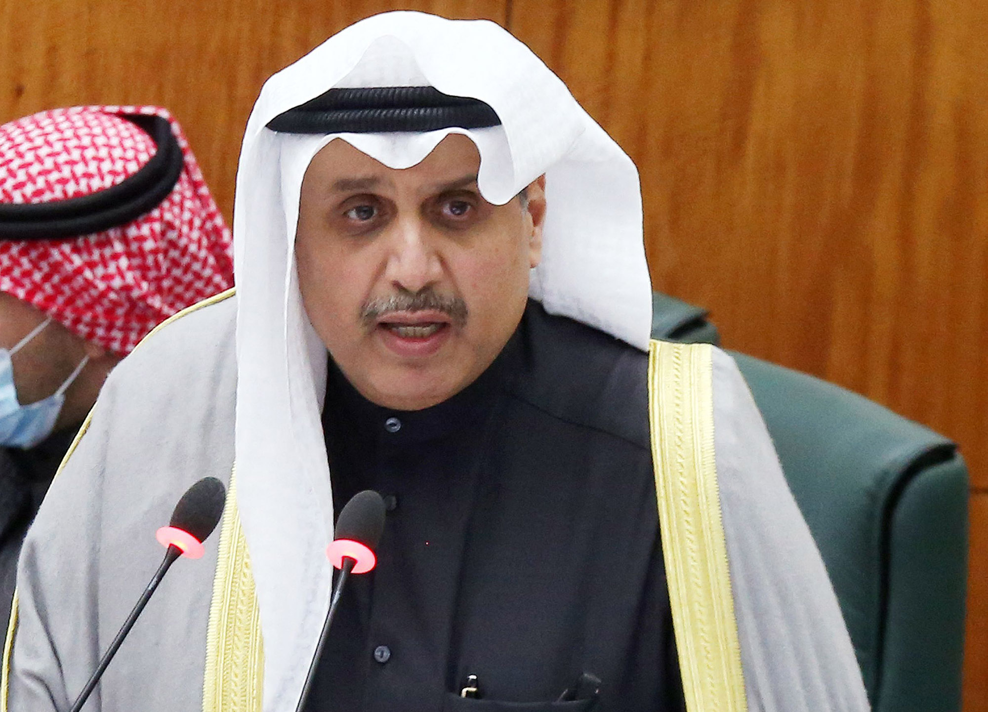 Senior Kuwaiti Ministers Resign Amid Political Tension - Bloomberg