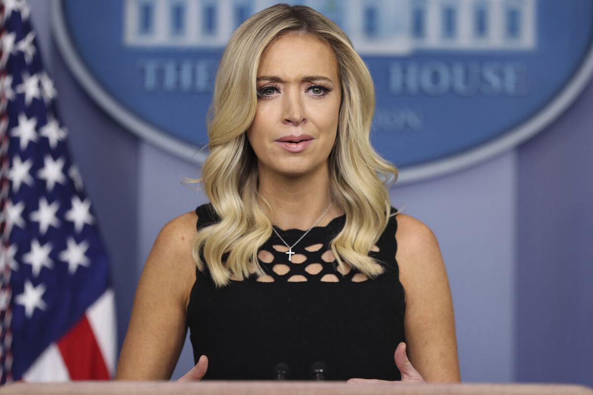 Trump Spokeswoman McEnany Says She Won’t Wear Mask at Rally - Bloomberg