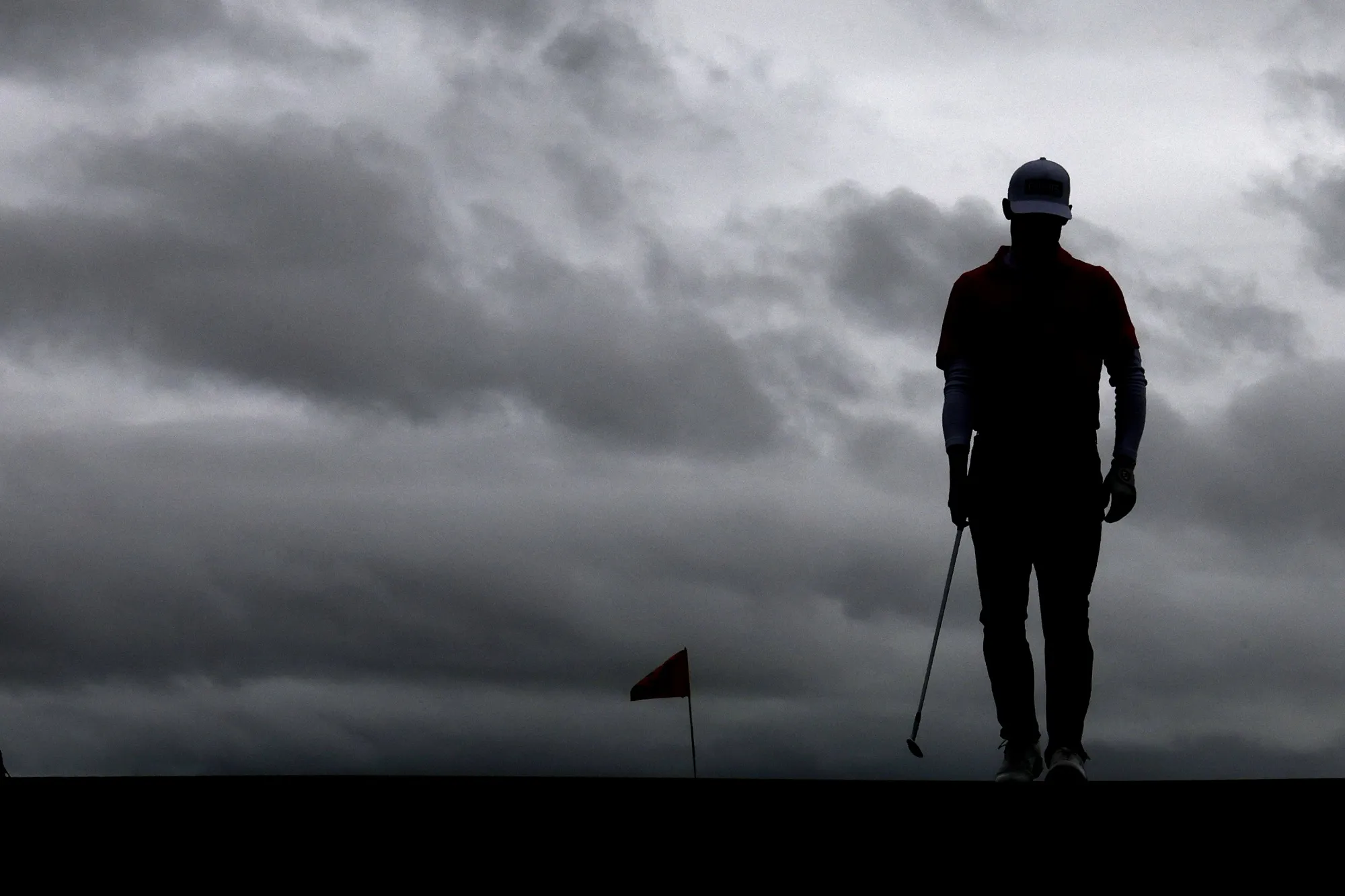 For Golfers, Digital Distractions Are Worse When Work-Related, Study ...