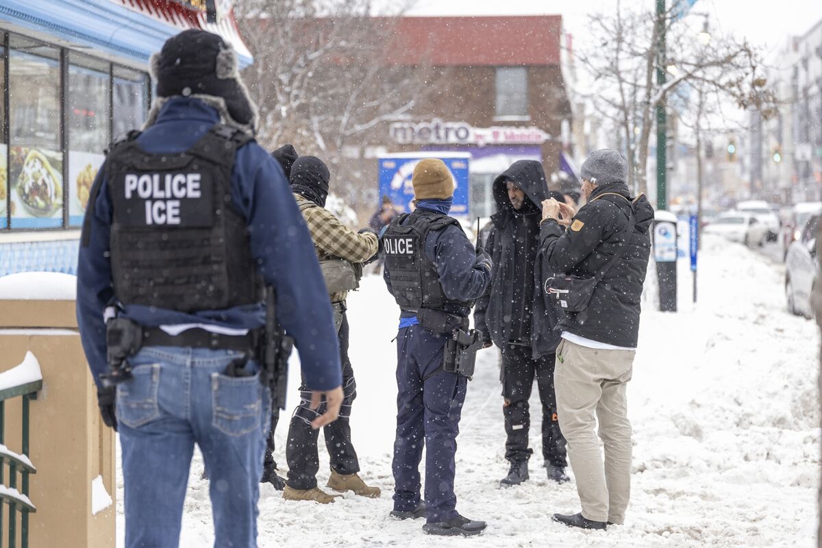 ICE Orders $85,000 Worth of Winter Parkas for New Minnesota Crackdown ...