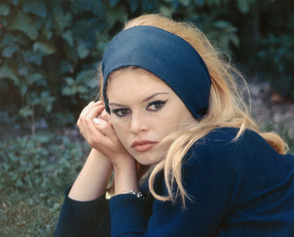 Brigitte Bardot, Sex Symbol Turned Animal Activist, Dies at 91 - Bloomberg
