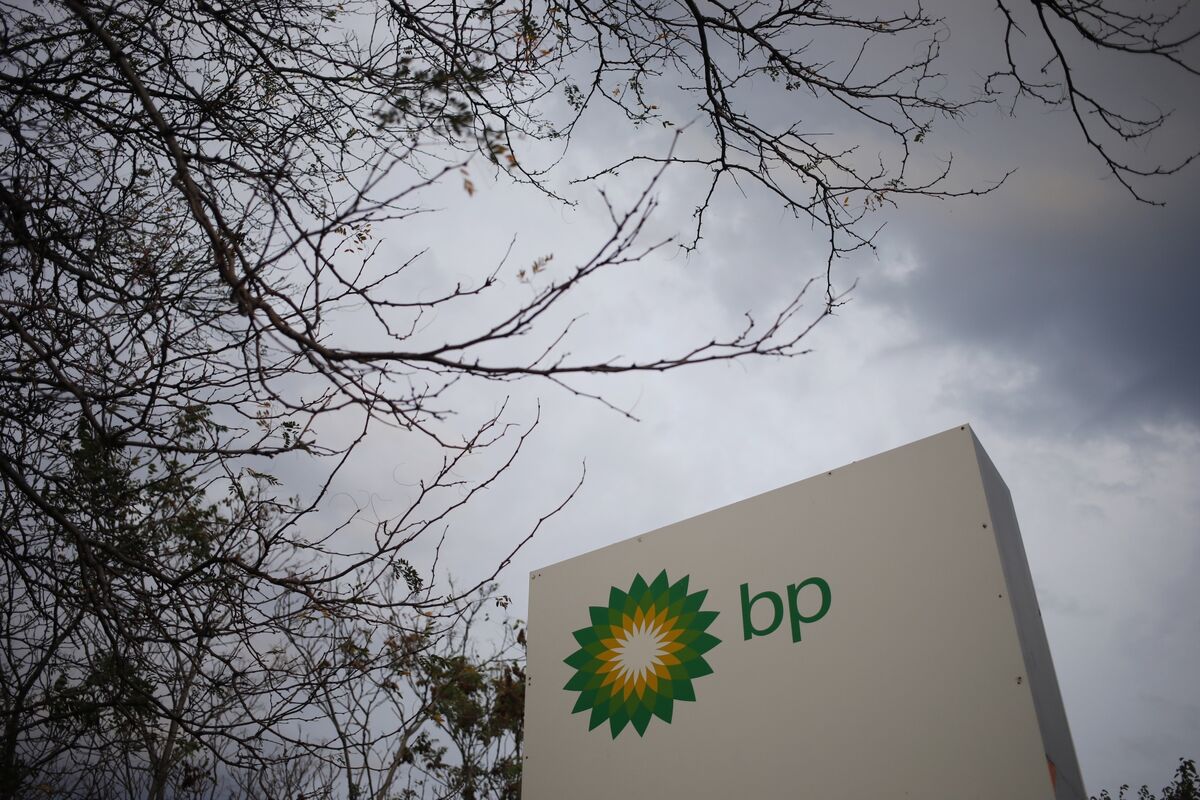 BP, Woodside Studying Carbon Capture for Key Australia Gas Hub - Bloomberg