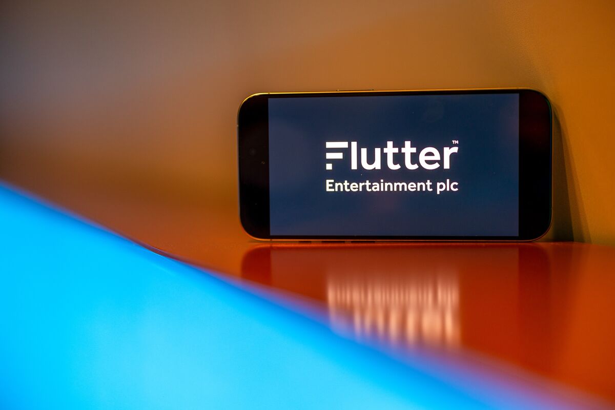 Playtech Shares Jump 19% on Flutter Interest in Italian Unit - Bloomberg