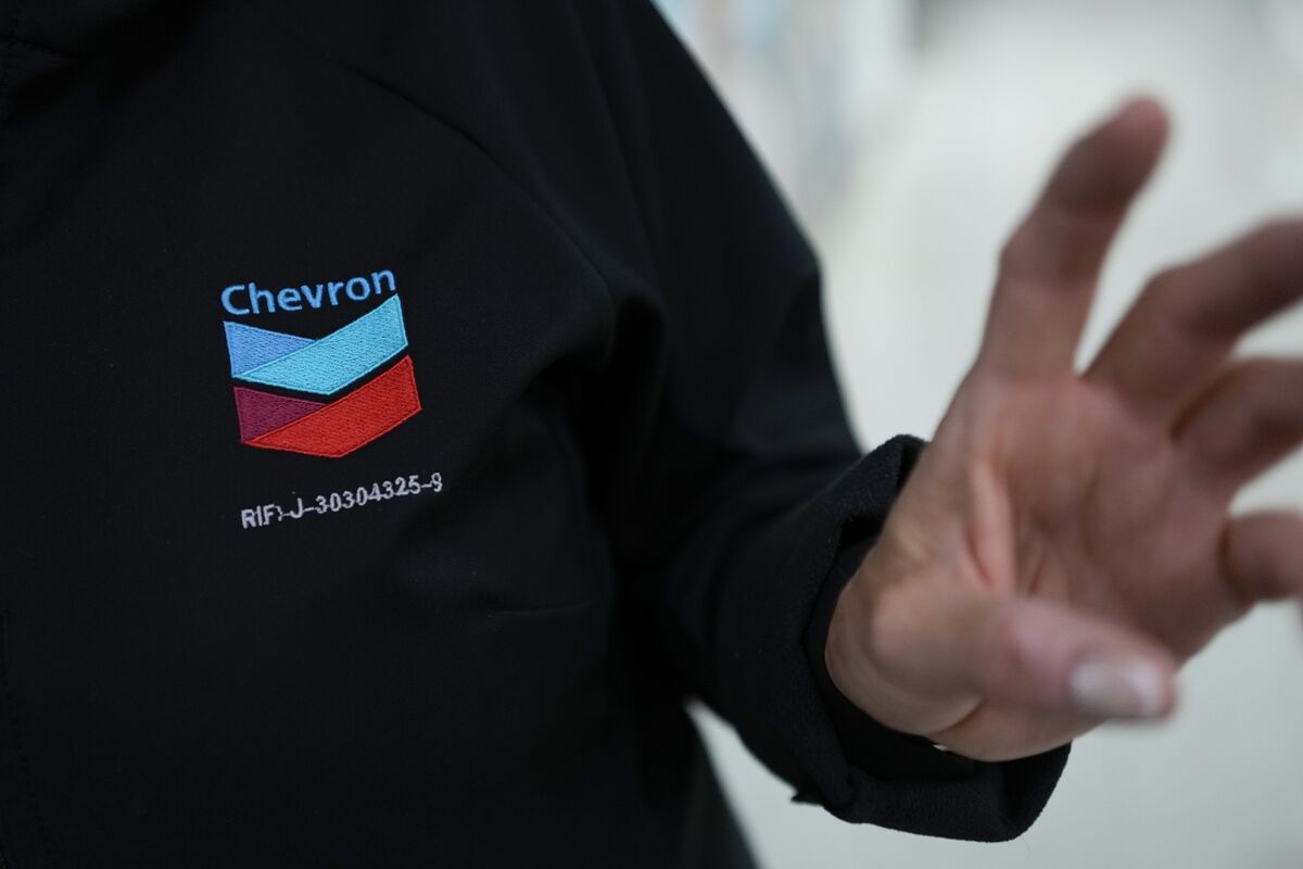 Chevron Australian LNG Workers Set Potential Strike Date for Sept. 7 ...