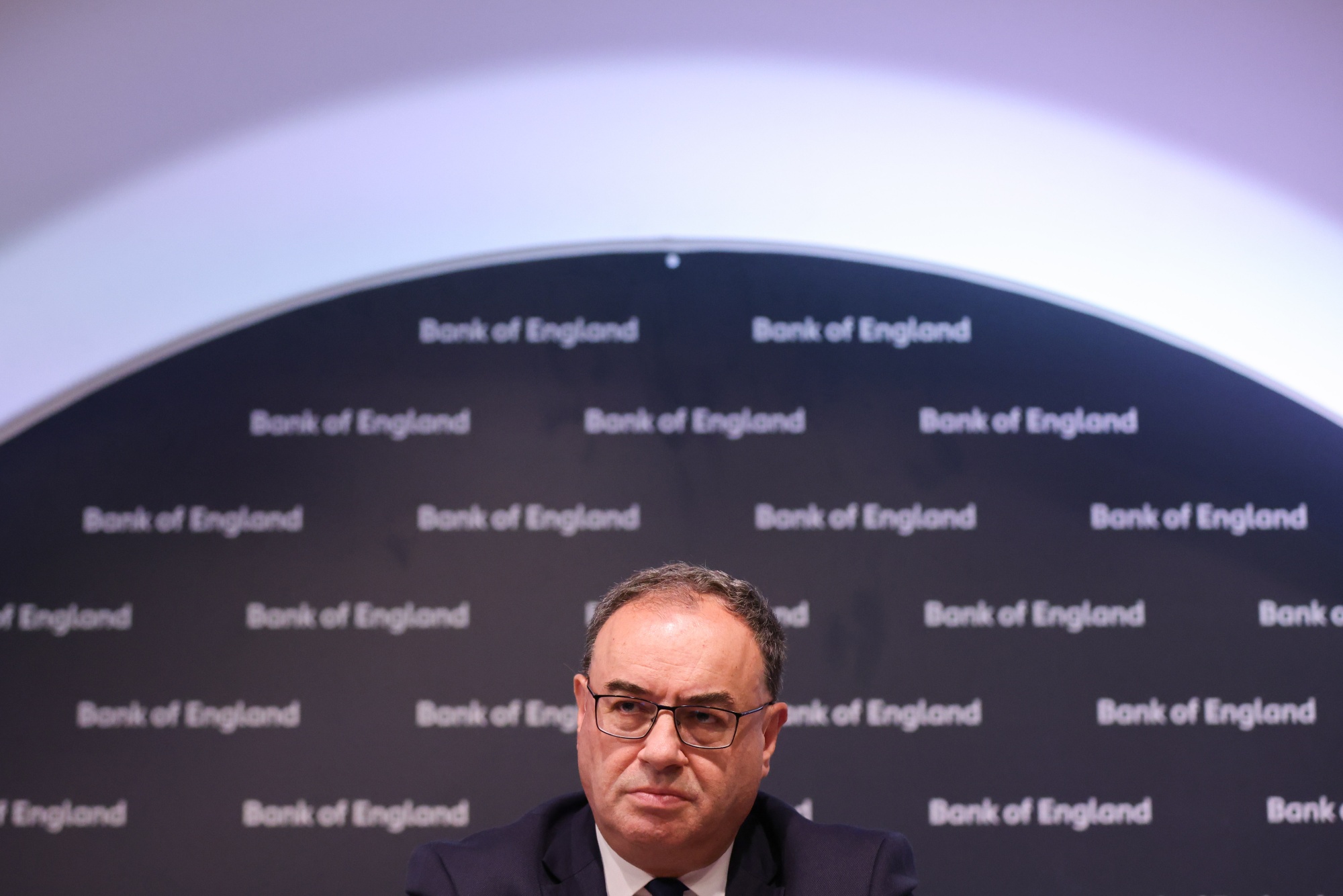 LIVE UK Markets Today: BOE, Pound (GBP/USD), Interest Rates and FTSE ...