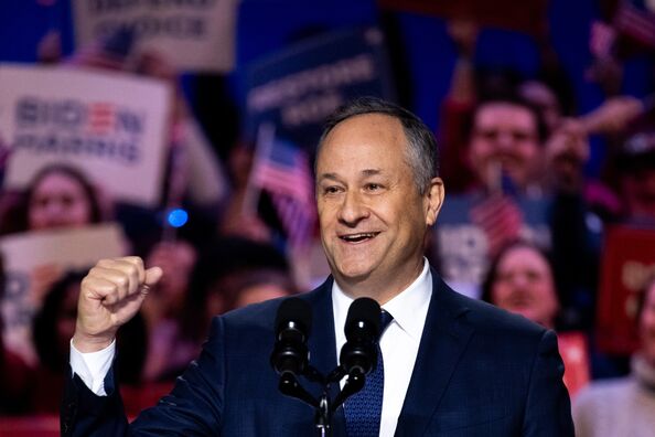 Bloomberg: Business News, Stock Markets, Finance, Breaking & World News