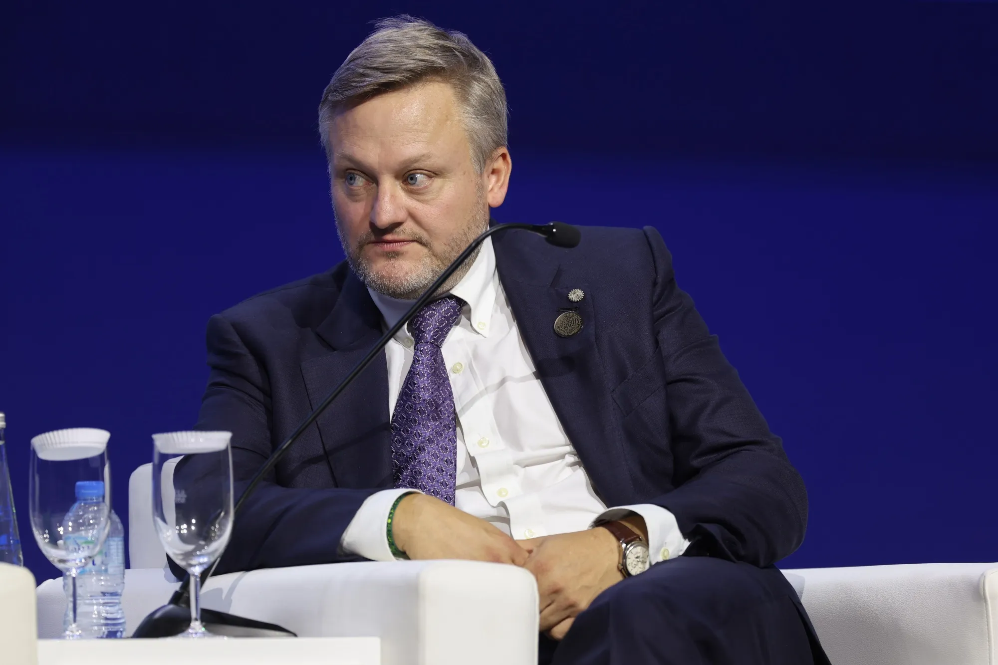 BP Doesn’t Need to Do Big US Oil Deals, Interim CEO Says - Bloomberg