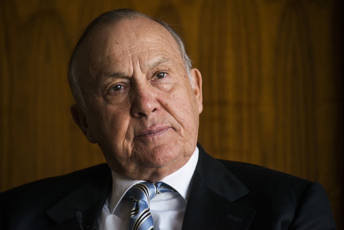 Billionaire Wiese Takes Blow as Brait Struggles With Losses - Bloomberg