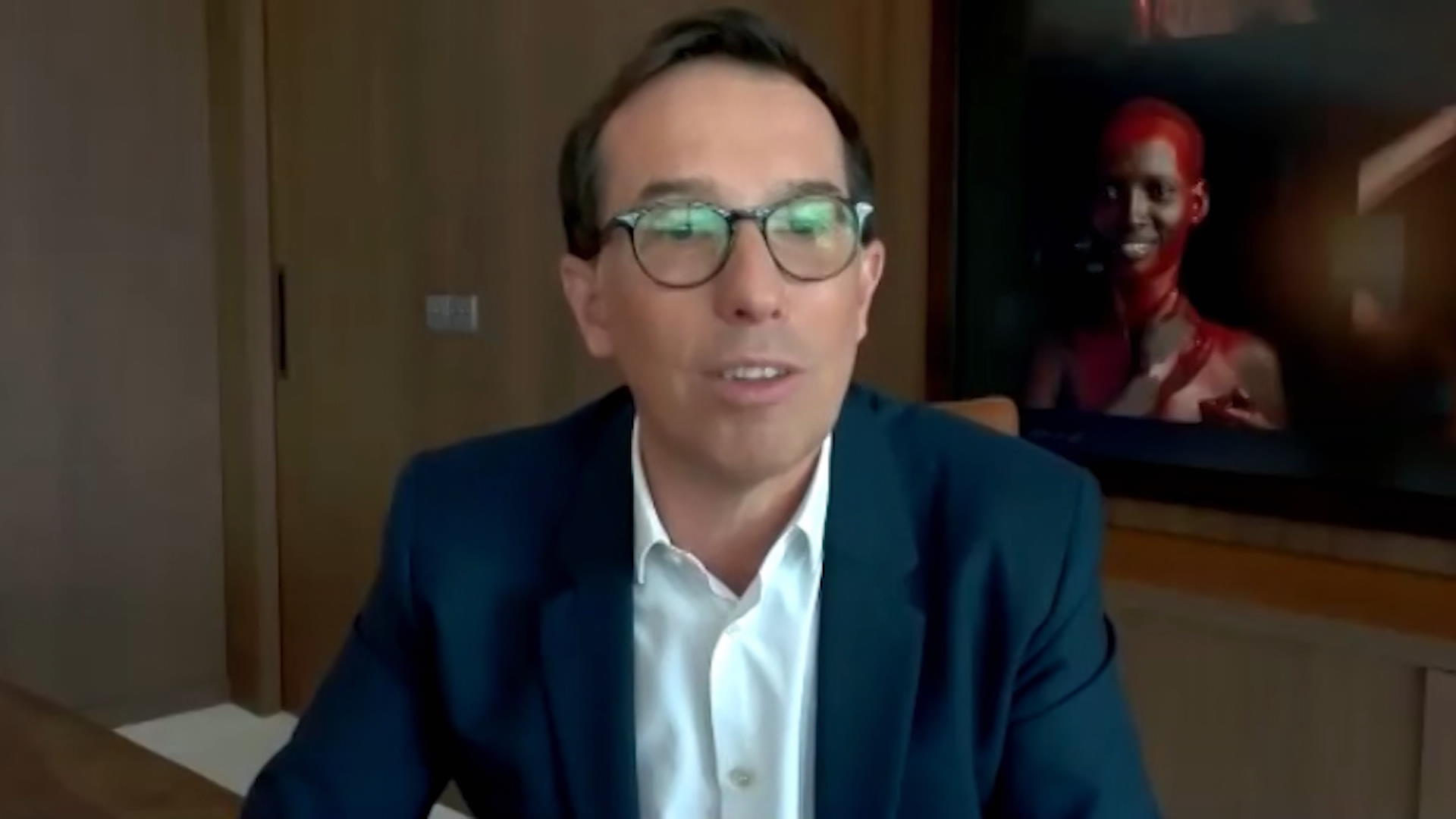 Watch L’Oreal CEO Declares ‘Makeup Is Back’ - Bloomberg