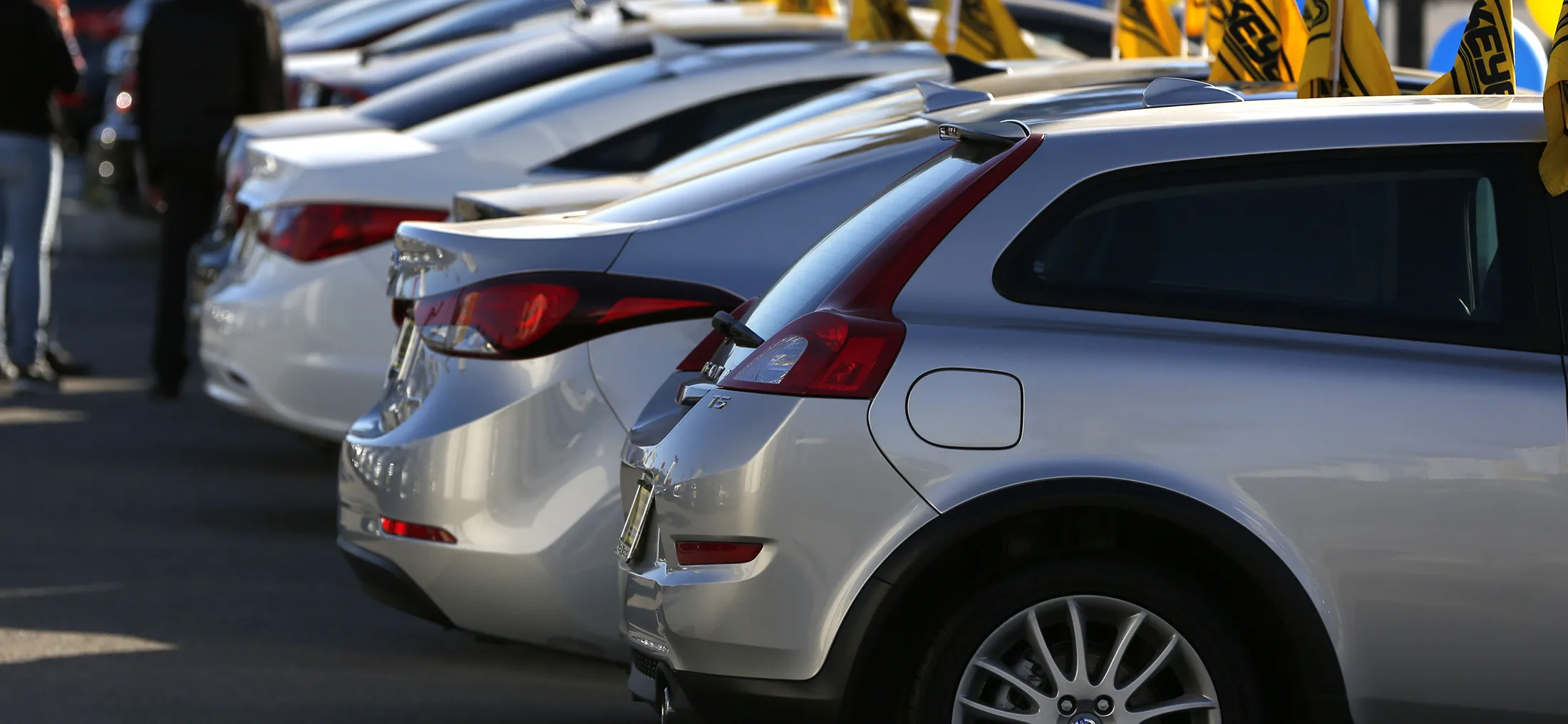 Ride-Sharing Millennials Found to Crave Car Ownership After All - Bloomberg