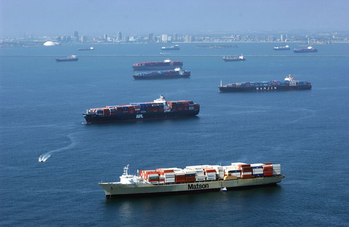Container Ship Count in US Waters Falls by Half as Trading Slows ...