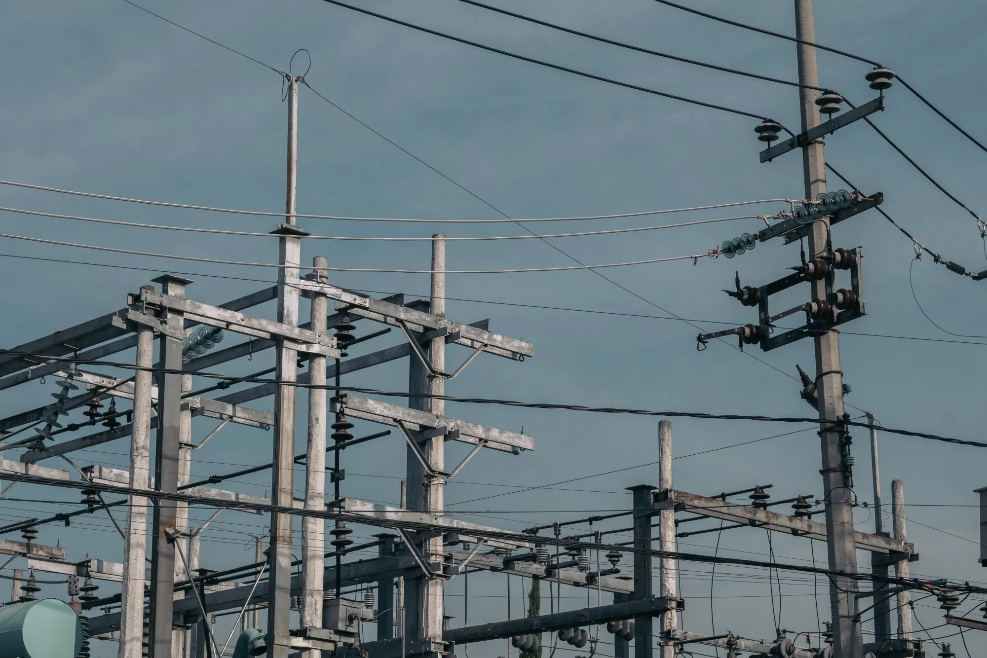Mexico to Tender $3.1 Billion in New Power Projects in May - Bloomberg