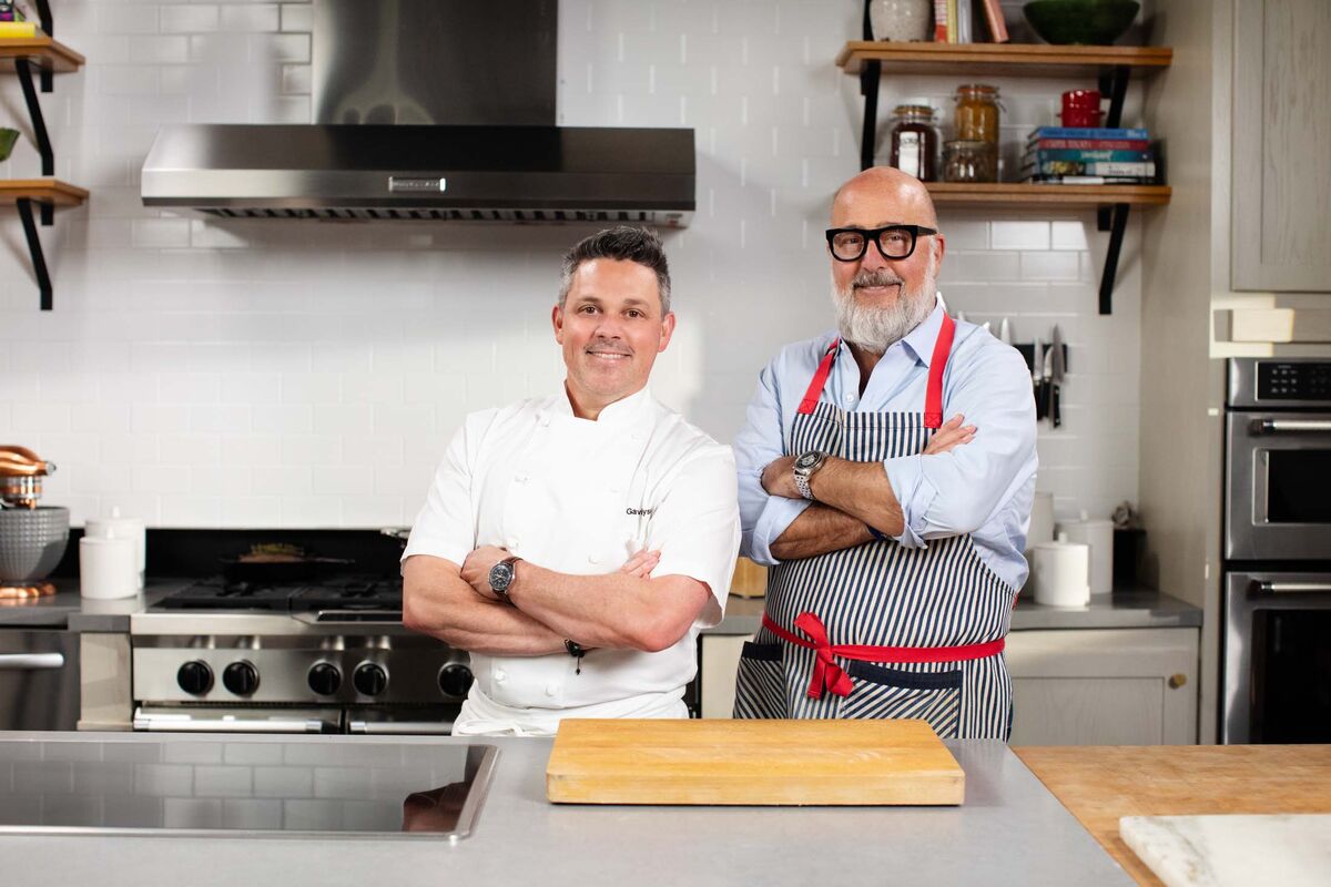 Two Star Chefs Secretly Feeding Your Favorite NBA, WNBA Players - Bloomberg