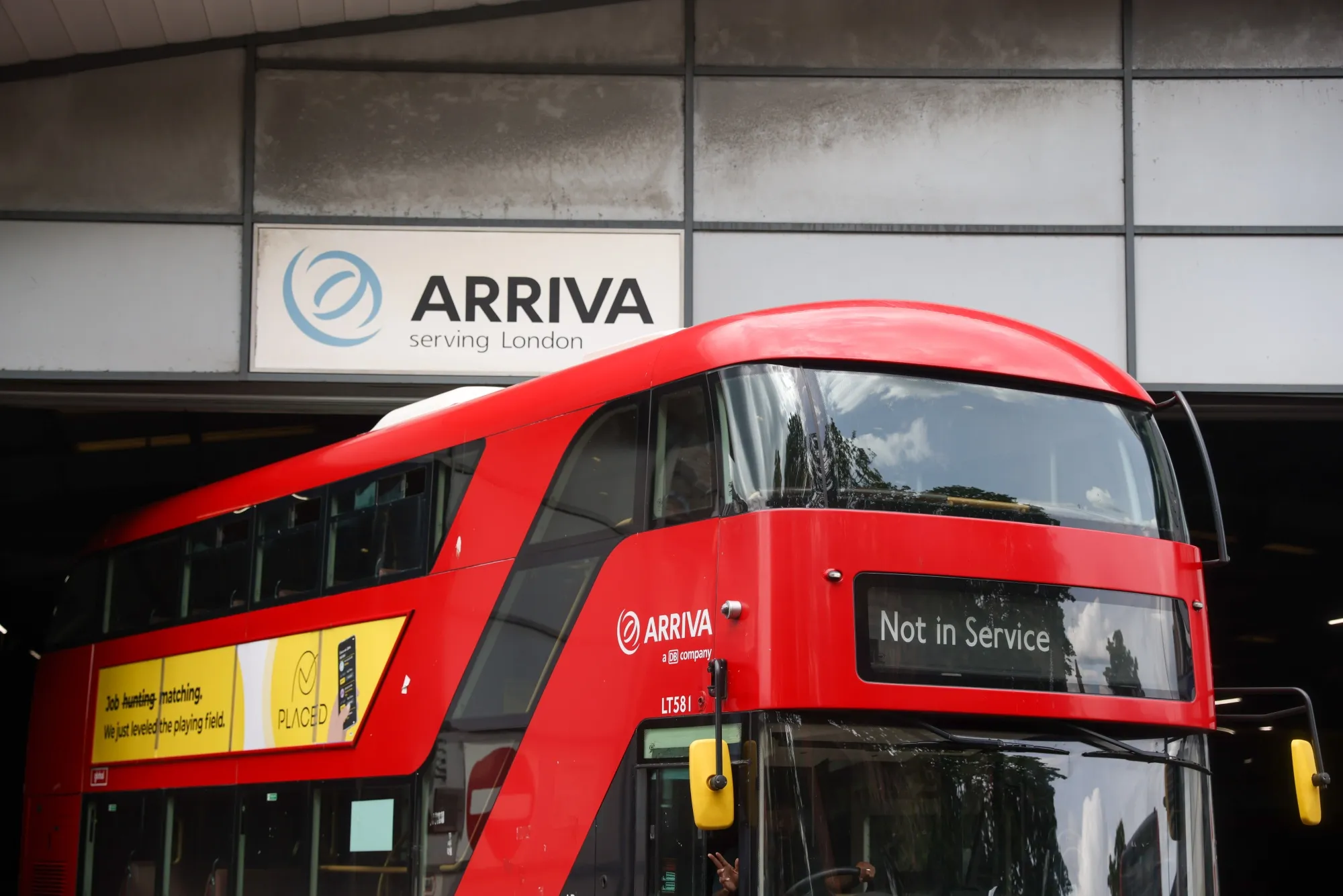 Deutsche Bahn Considers Reviving Sale of Arriva Unit - Bloomberg