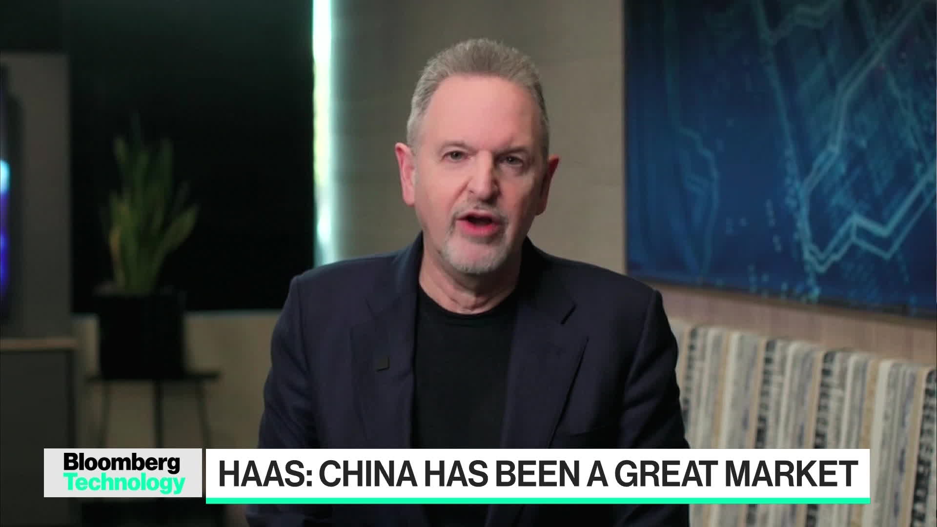 Watch Arm CEO Says AI Is 'Not in Any Way' a Hype Cycle - Bloomberg