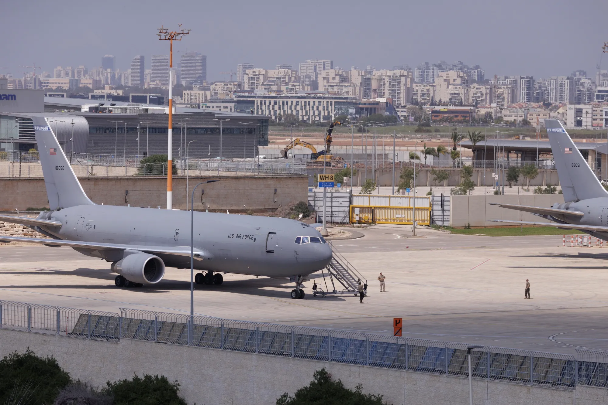 Boeing Must Fix Refueling Tanker Before Air Force Buys More - Bloomberg