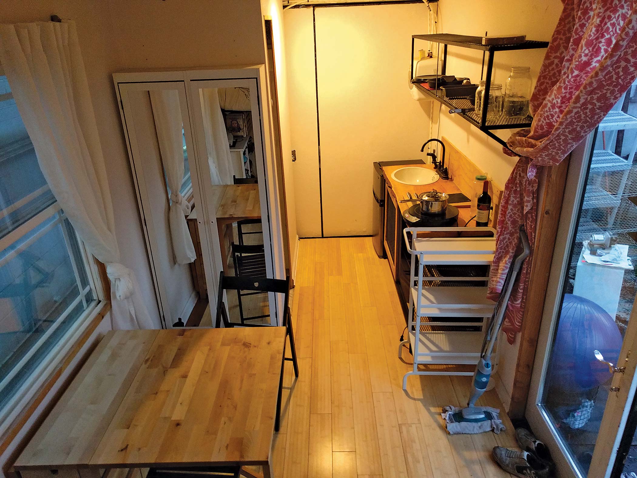 Now You Can Live in a Remodeled Shipping Container - Bloomberg