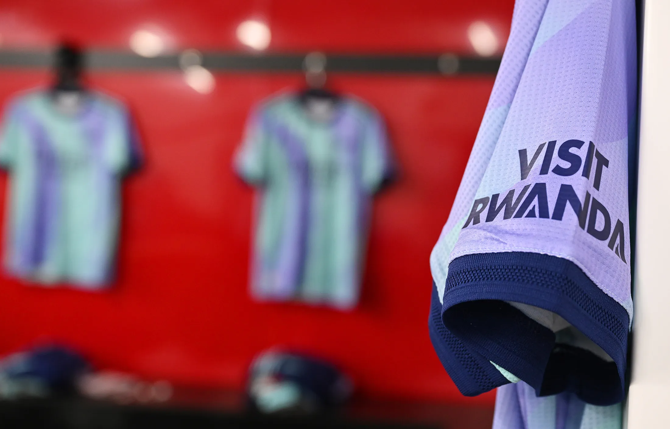 Congo Asks Arsenal, Bayern, PSG to End Rwanda Sponsorship Deals - Bloomberg