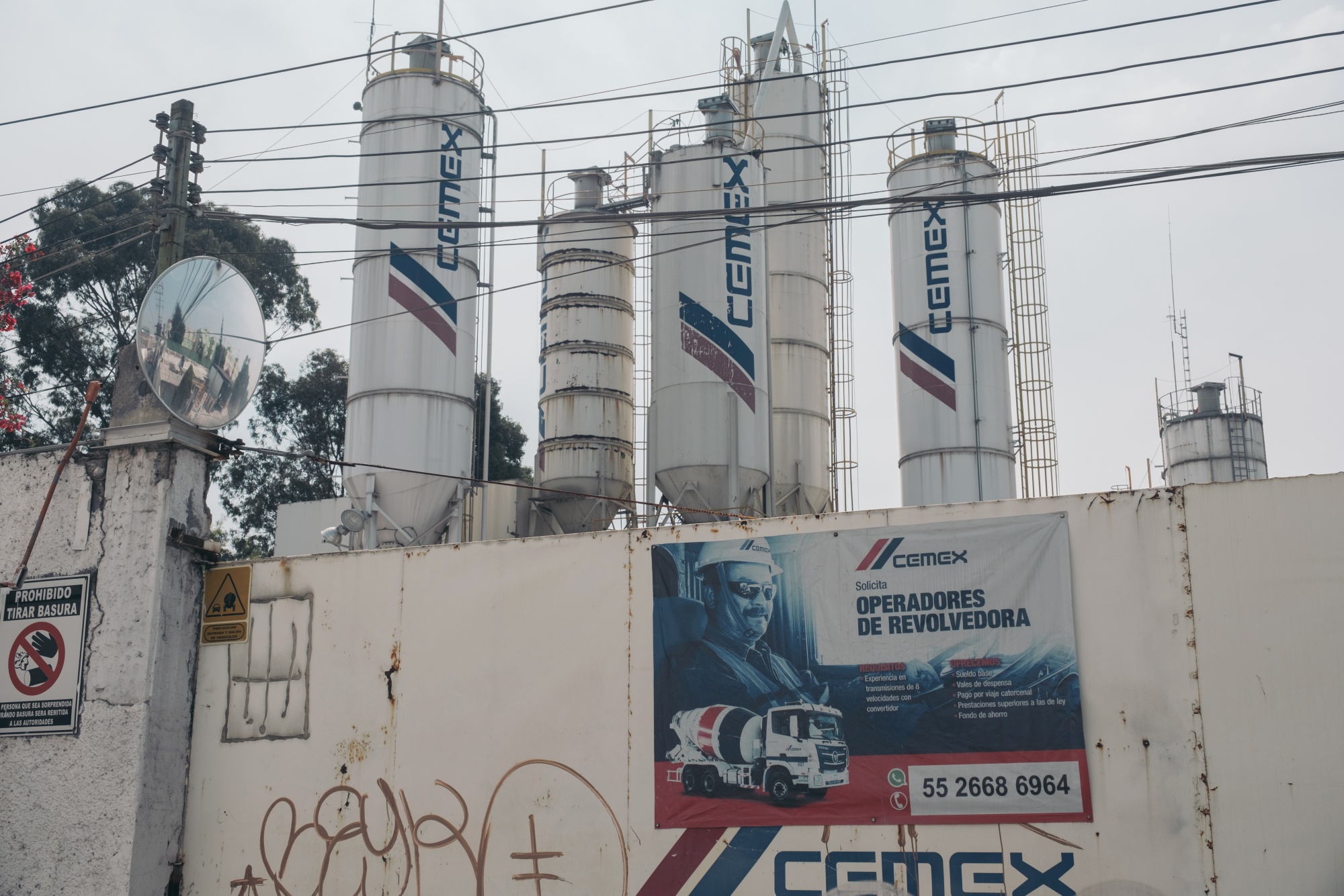 Cemex Net Sales and Operating Profit Miss Analyst Estimates - Bloomberg
