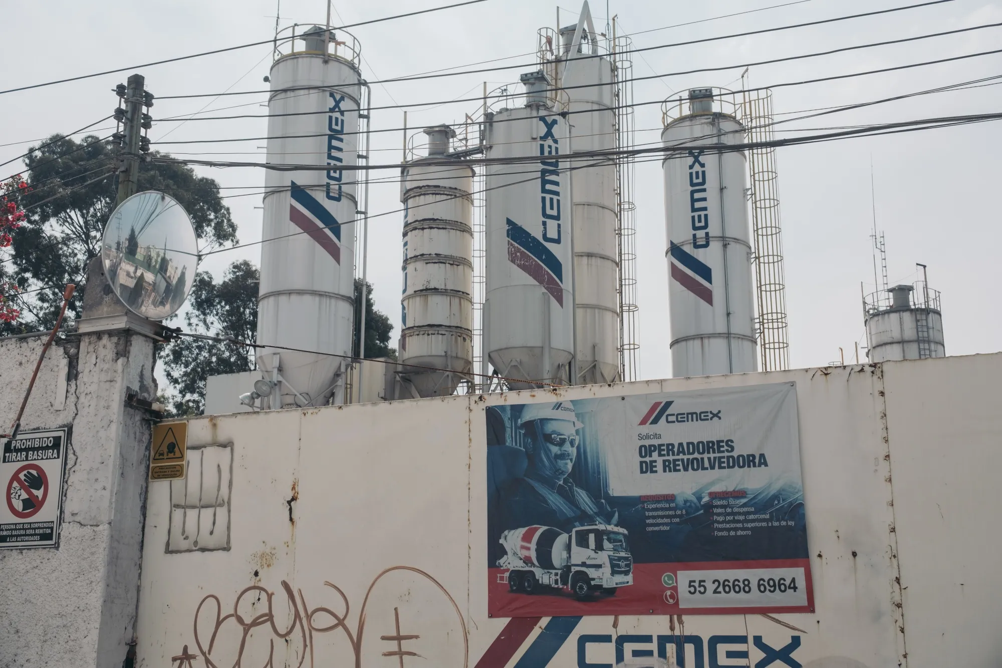 Cemex Net Sales and Operating Profit Miss Analyst Estimates - Bloomberg