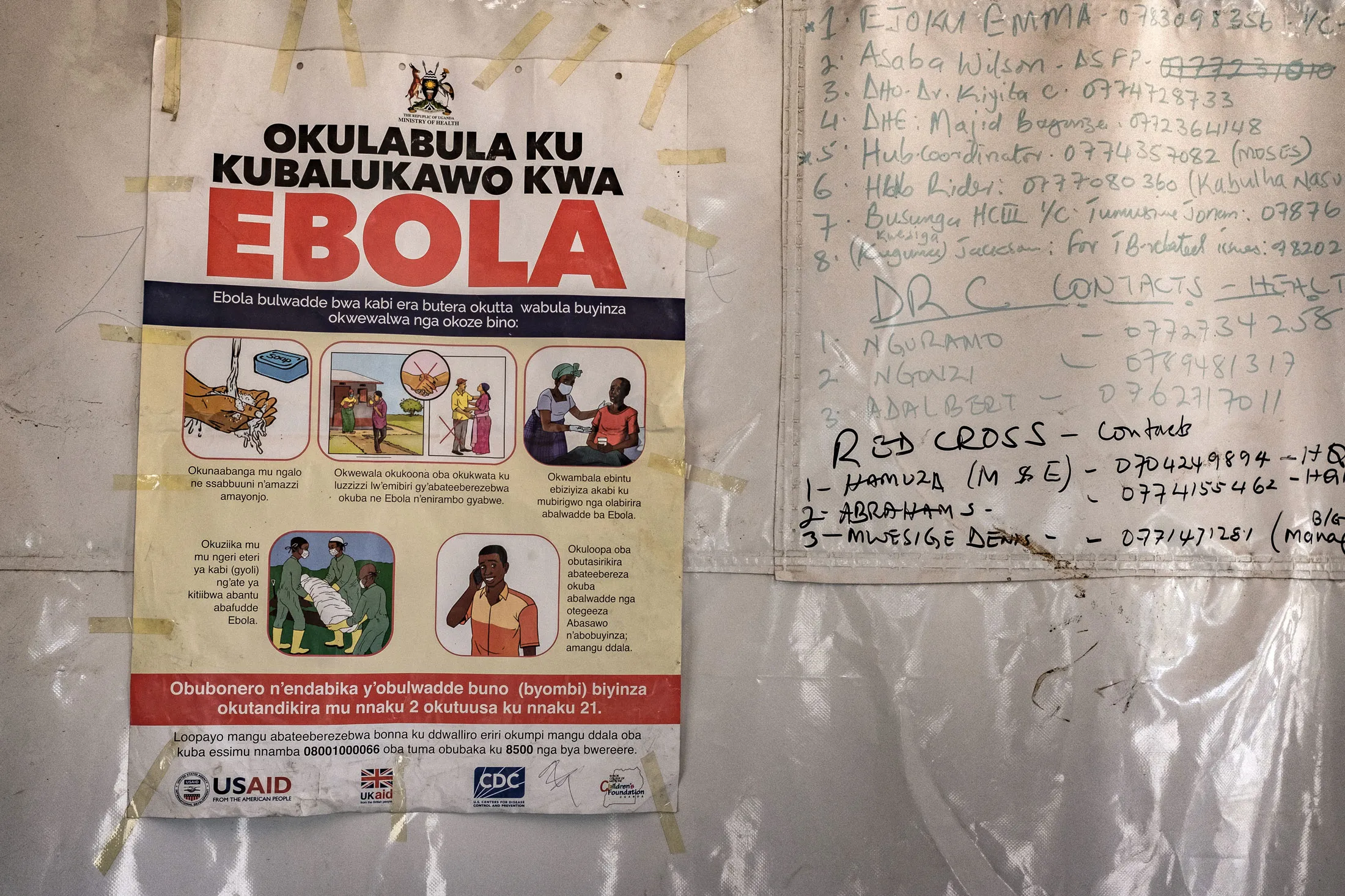 Ebola Outbreak Prompts Uganda Border Curbs, Flight Restrictions - Bloomberg