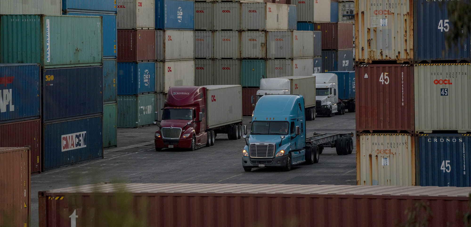 U.S. May Need Another 1 Million Truck Drivers Over Next Decade - Bloomberg