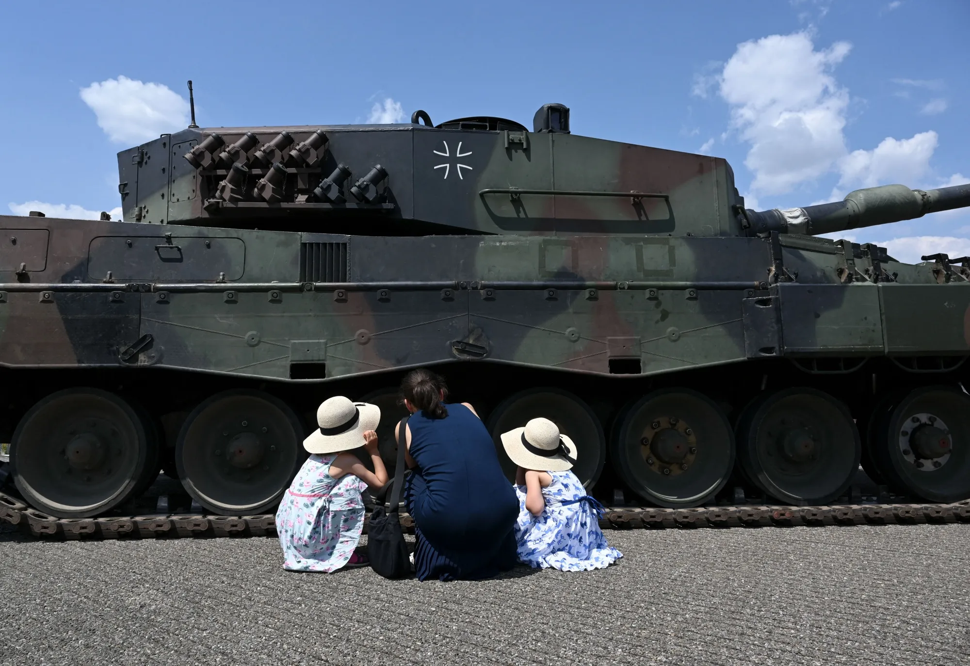 German Rearmament Is a Welcome 'War Dividend' - Bloomberg