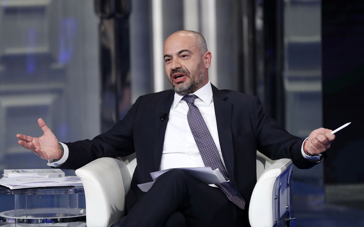 Italy’s Newest Political Party Wants Country Out of the EU - Bloomberg