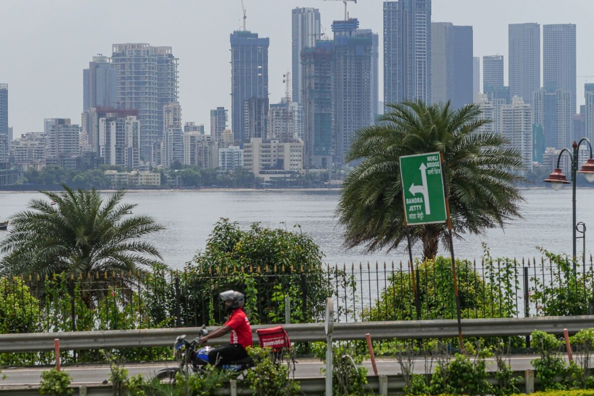 Nomura, Morgan Stanley Set to Roll Out India FX Market Facility - Bloomberg