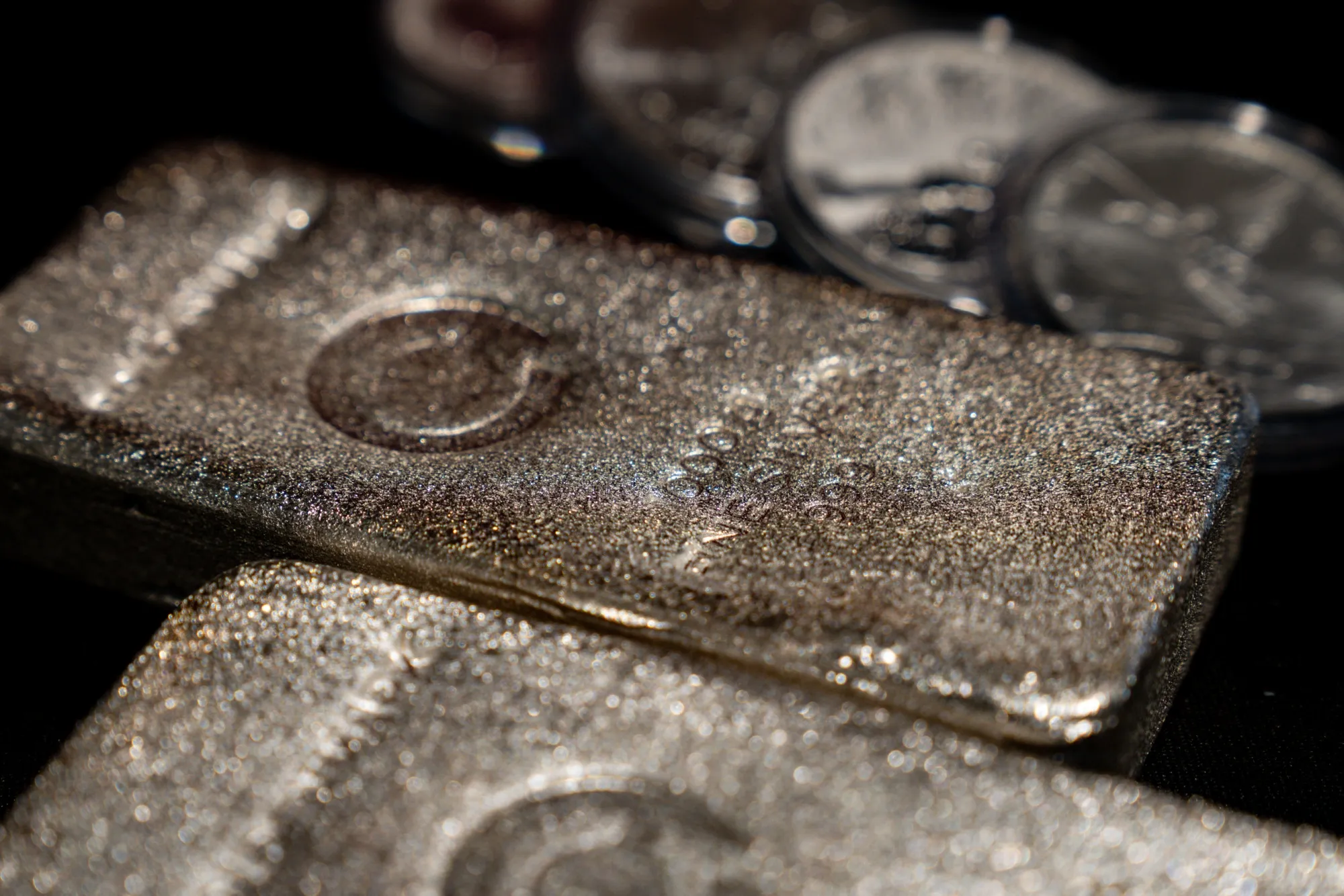 Silver Price Slumps Below $100 as Dollar Rallies on Fed Nominee Report ...