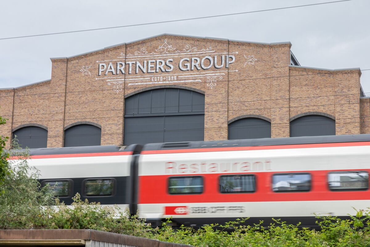 Partners Group Caps Withdrawals as Wealthy Clients Pull Back From Funds ...