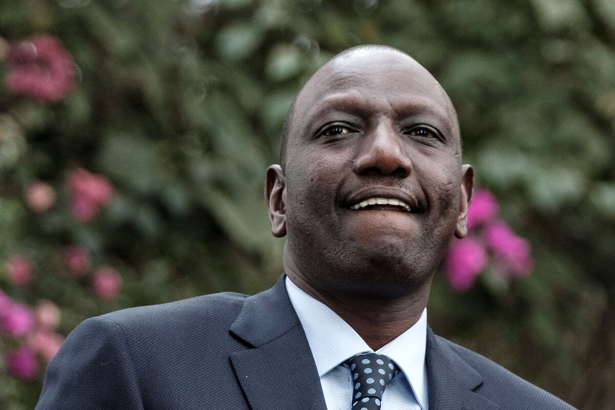 Kenyan Ruling Party Sidelines Vice President in Dynastic Merger - Bloomberg